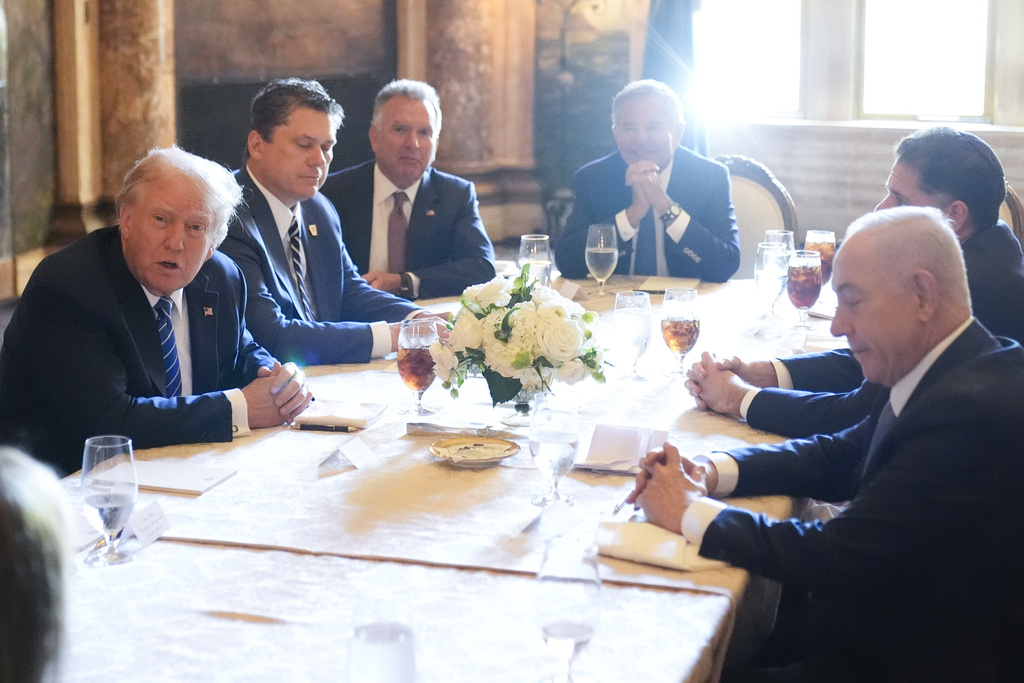 Trump welcomes Netanyahu to Mar-a-Lago, mending his relationship with a ...